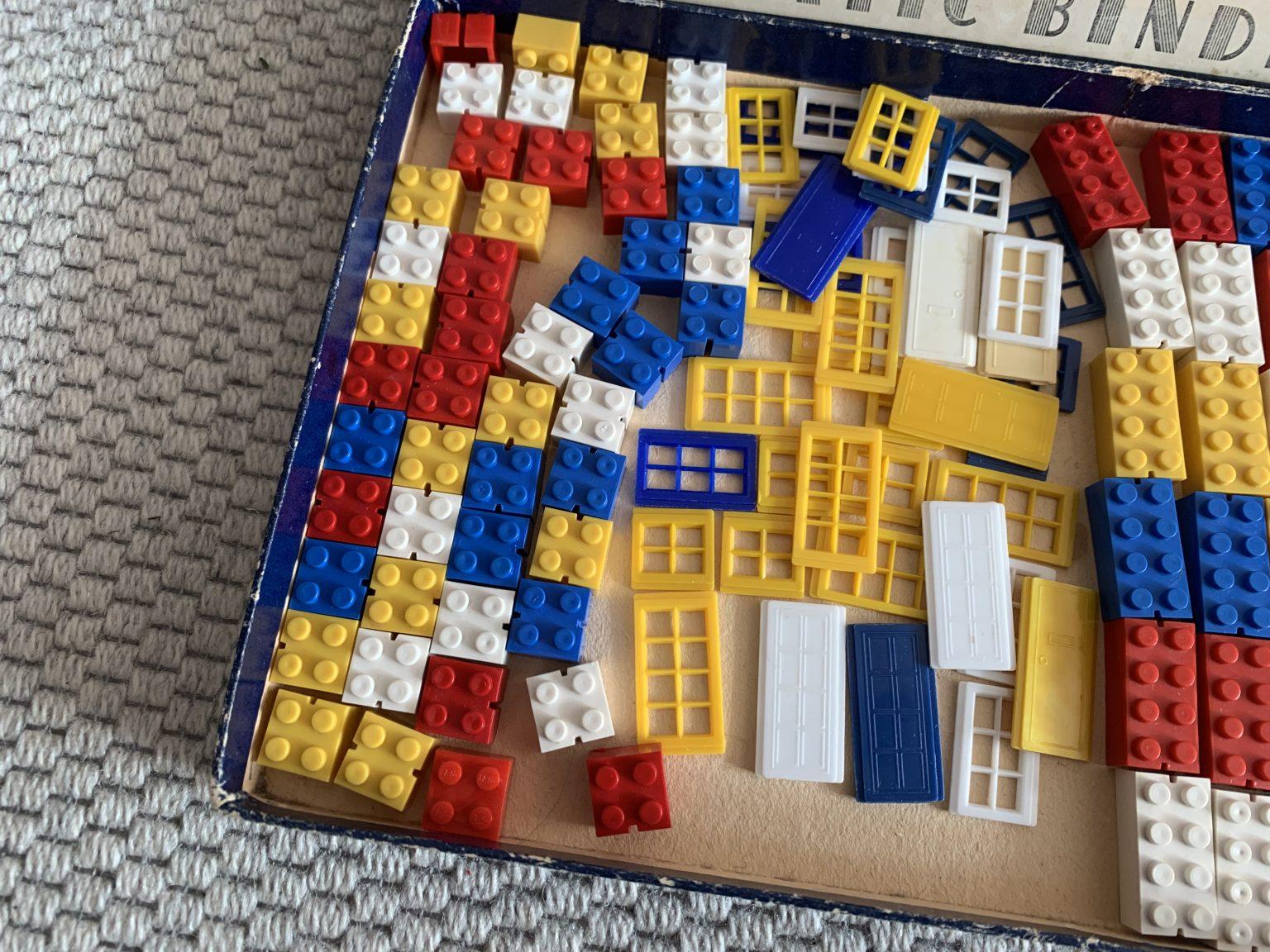 LEGO Vintage ABB - Automatic Binding Bricks - Web3zero.dk
